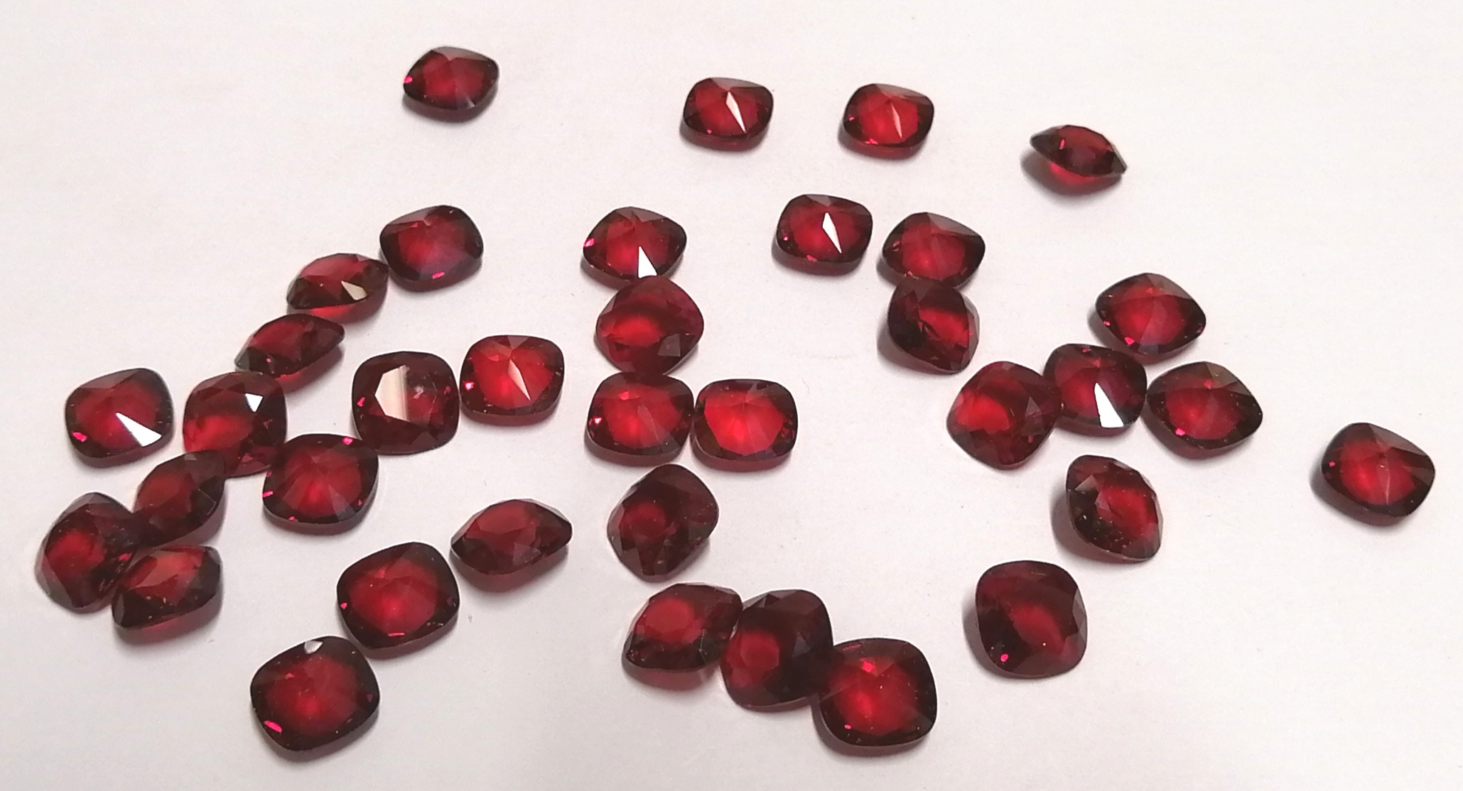 SWAROVSKI STONES - ART 4470 12MM SIAM RUBY UNFOILED STONES - 144 PIECES ...
