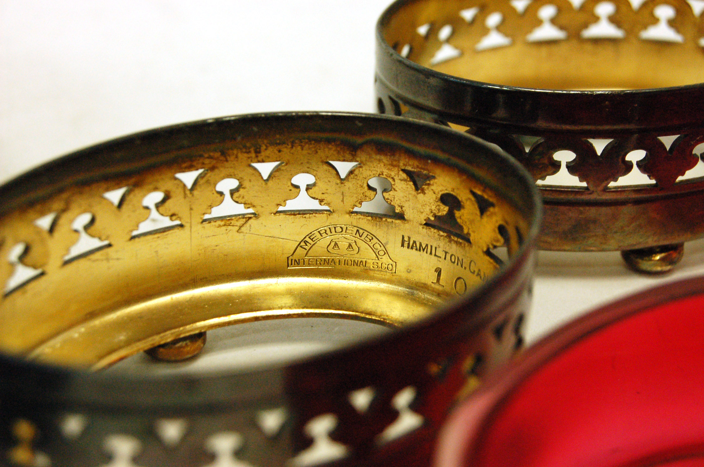 4 Collectible CIRCA 1950's Mini Silver Plated Containers | Property Room