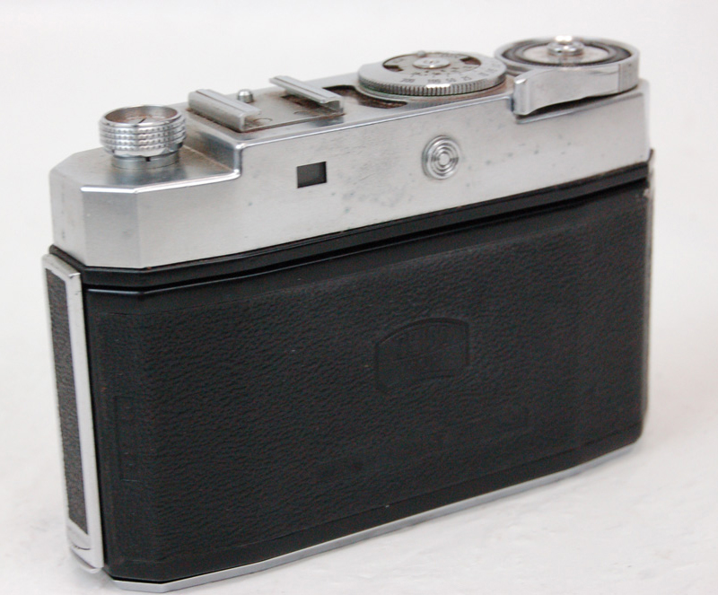 Circa 1950'a Zeiss Ikon Contina Camera | Property Room