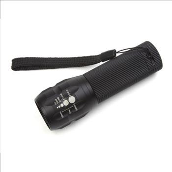 High Power Torch Zoom able LED Flashlight Torch Light Outdoor Lighting ...