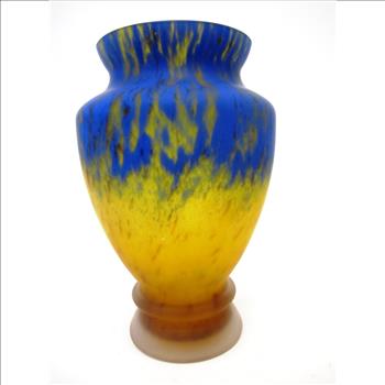 Hand Made Vase by Cristallerie La Rochere | Property Room