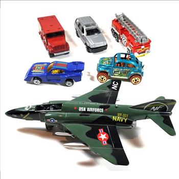 Lot of 6 Hot Wheels And Other Die Cast Metal Toys | Property Room