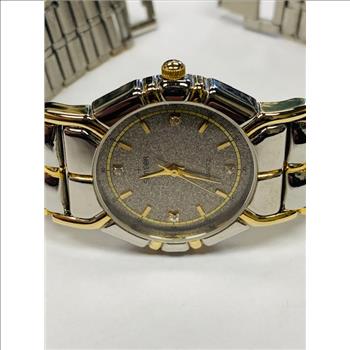 Sensor Quartz Watch Diamond Chips | Property Room