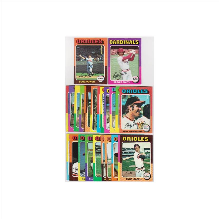 25 Different 1975 Topps Baseball Cards - Boog Powell + More | Property Room