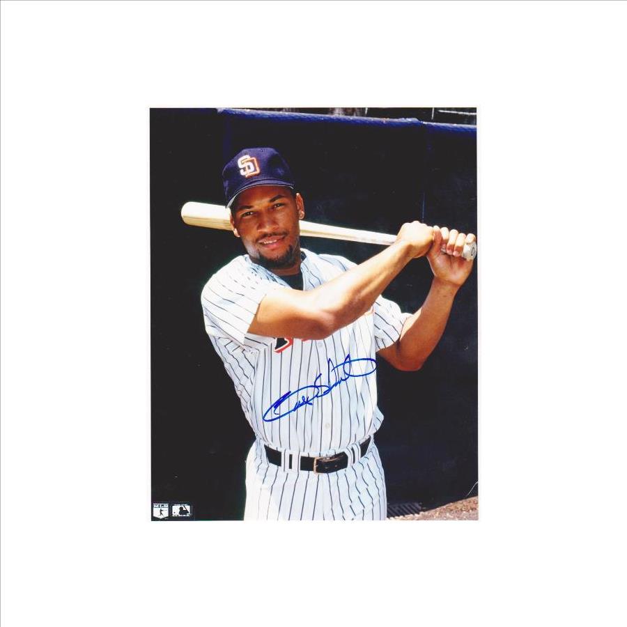 Signed - Gary Sheffield 8x10 Color Photo - Sharp Autograph | Property Room