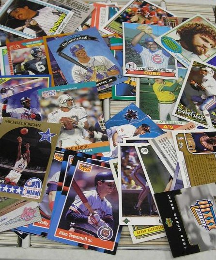 Huge Collection of 3,200 Assorted Sports Cards - Baseball, Football ...