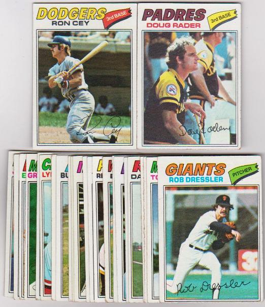 25 Different 1977 Topps Baseball Cards - Ron Cey + More | Property Room