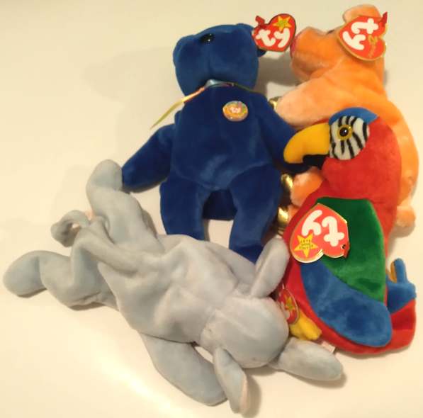 4 Different Ty Beanie Babies - 1995-2000 - w/ Clubby The Bear + More ...