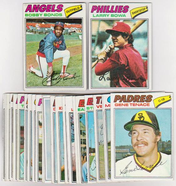 25 Different 1977 Topps Baseball Cards - Bobby Bonds + More | Property Room