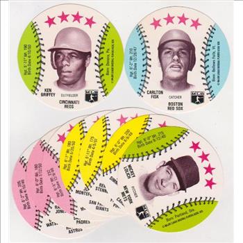 9 Different 1976 Isaly's Baseball Discs w/ Carlton Fisk + More ...