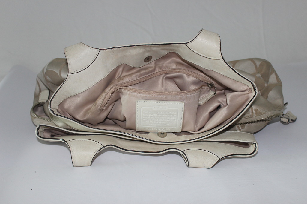 Coach Light Khaki Signature Lexi Tote Bag | Property Room