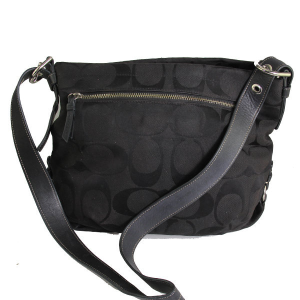 COACH SIGNATURE SHOULDER BAG / CROSSBODY / DUFFLE F15067 | Property Room