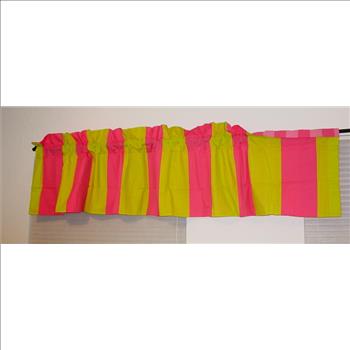 Little Miss Matched Komboze! New Kid Reversible Valance Size 84'' x 15 ...