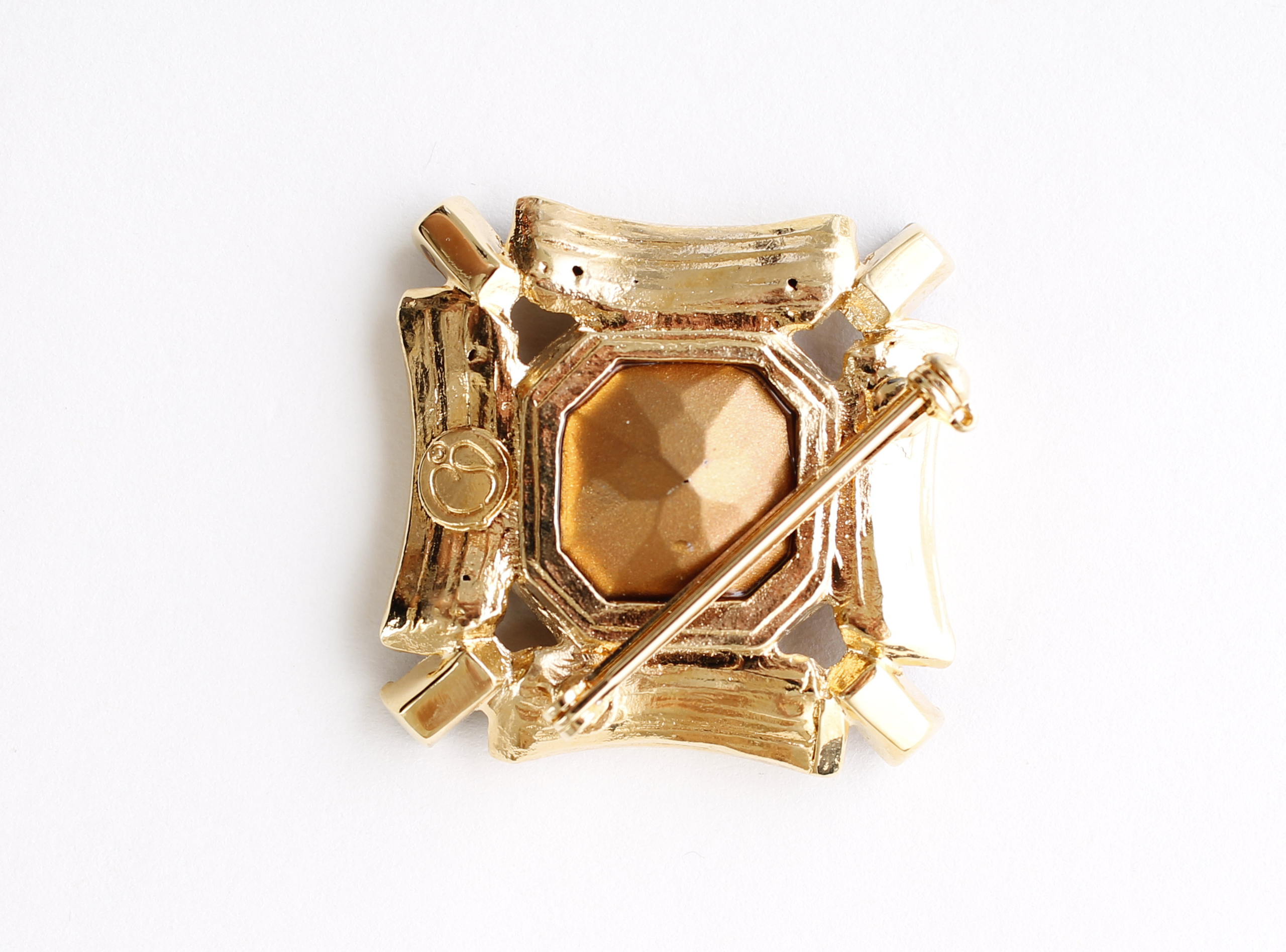 ST. JOHN Square Crystal Brooch | Property Room