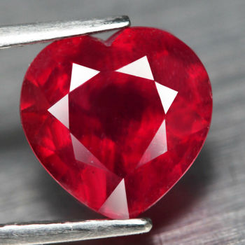 3.73 ct Natural Ruby Heart Cut Loose Gemstone | Property Room