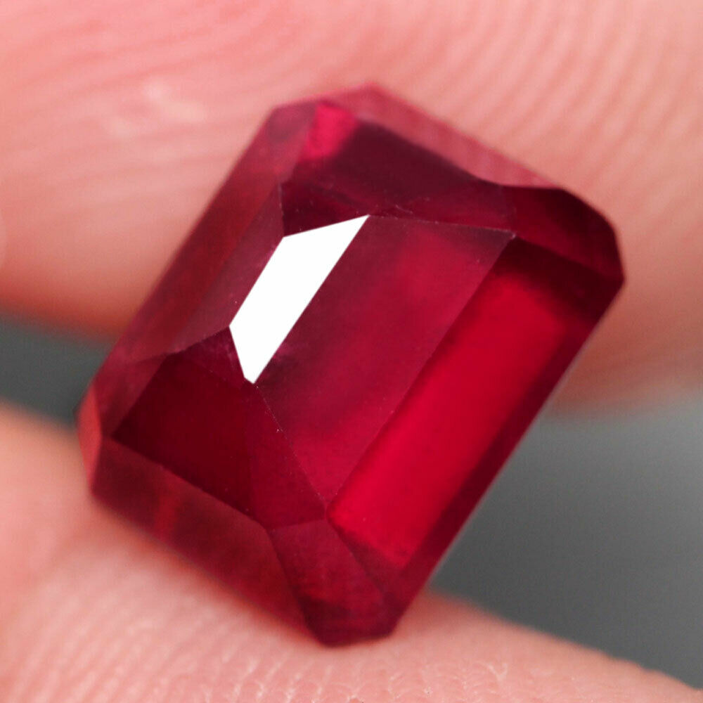 5.55 ct Natural Blood Red Ruby Octagon Cut Loose Gemstone | Property Room
