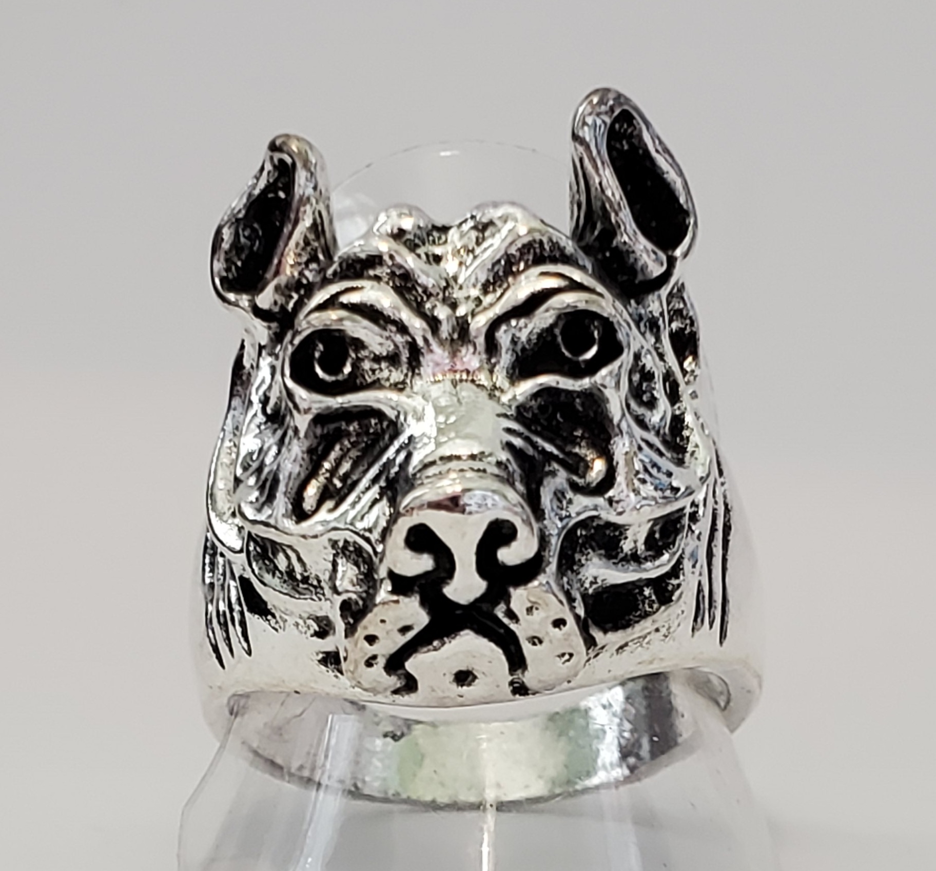 rings | Property Room