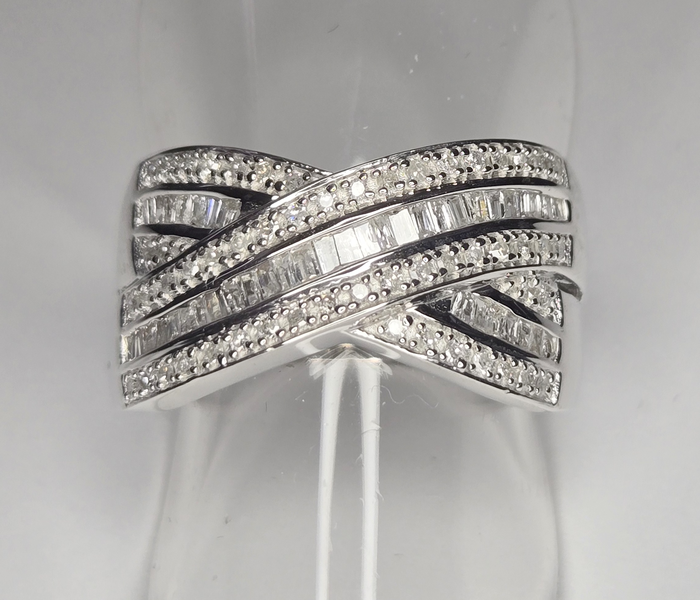 No Reserve .52 ct Natural Diamond Ring Size 7 | Property Room
