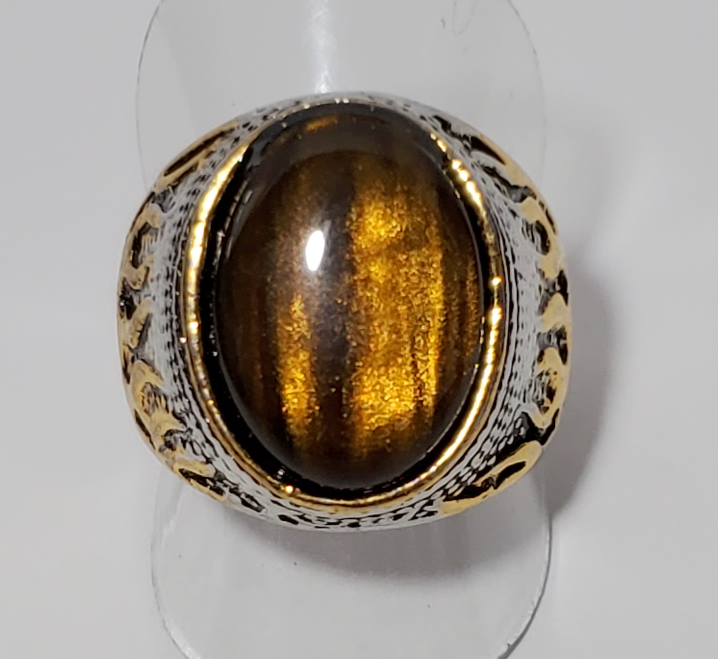 No Reserve Natural Tigers Eye Ring Size 9 | Property Room