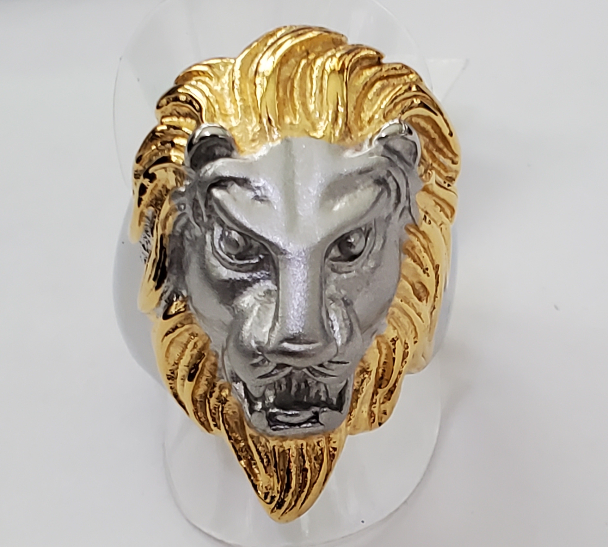 No Reserve Two Tone Tiger Ring Size 10 | Property Room