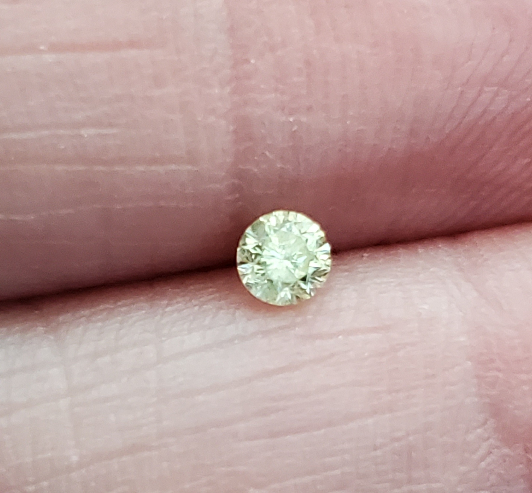 No Reserve .14 ct Natural Yellow Diamond Round Cut Loose Gemstone ...