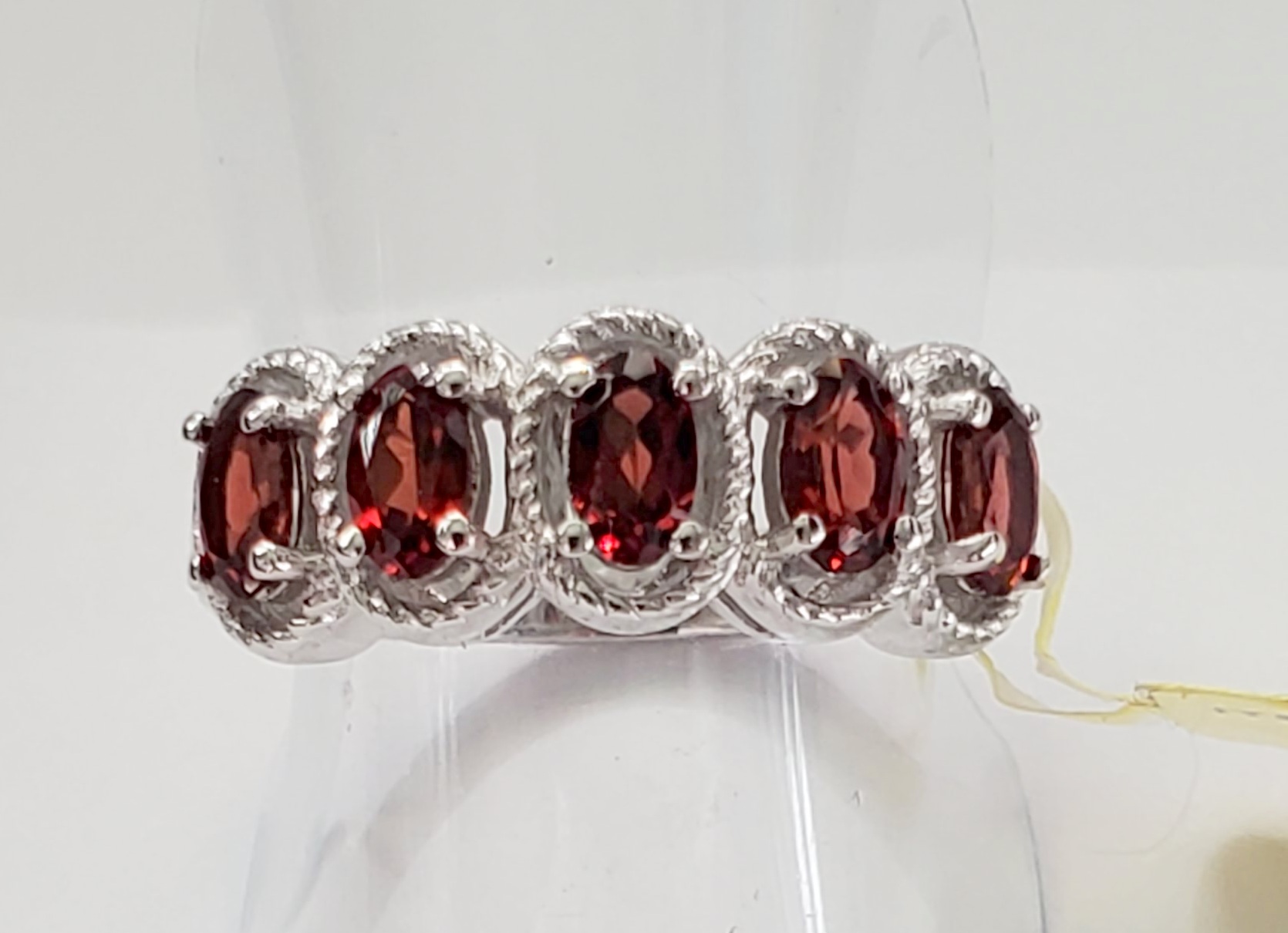 No Reserve Natural Mozambique Garnet Ring Size 5 | Property Room
