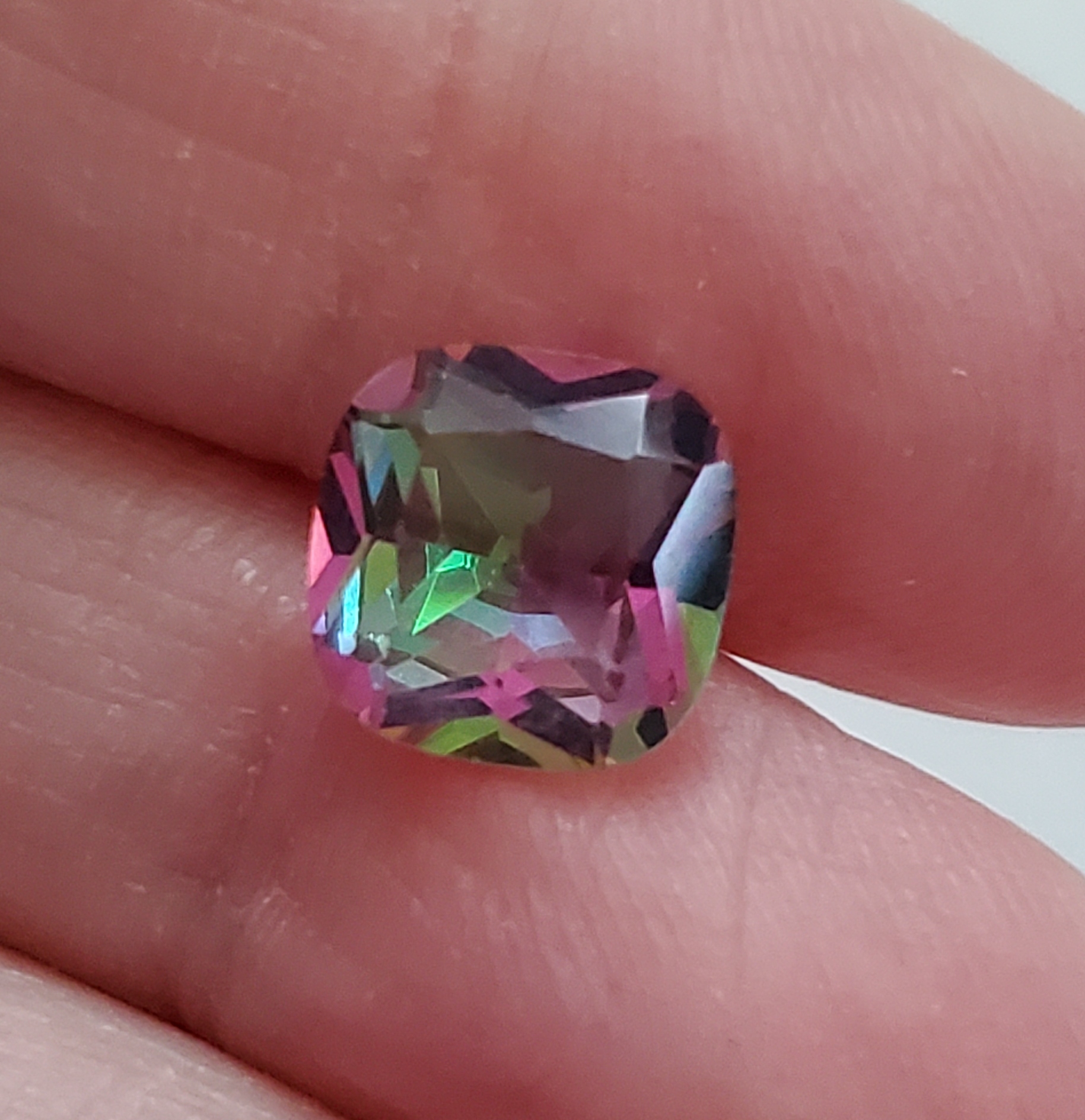 No Reserve VVS 2.38ct Natural Rainbow Mystic Quartz Square Cut Loose ...