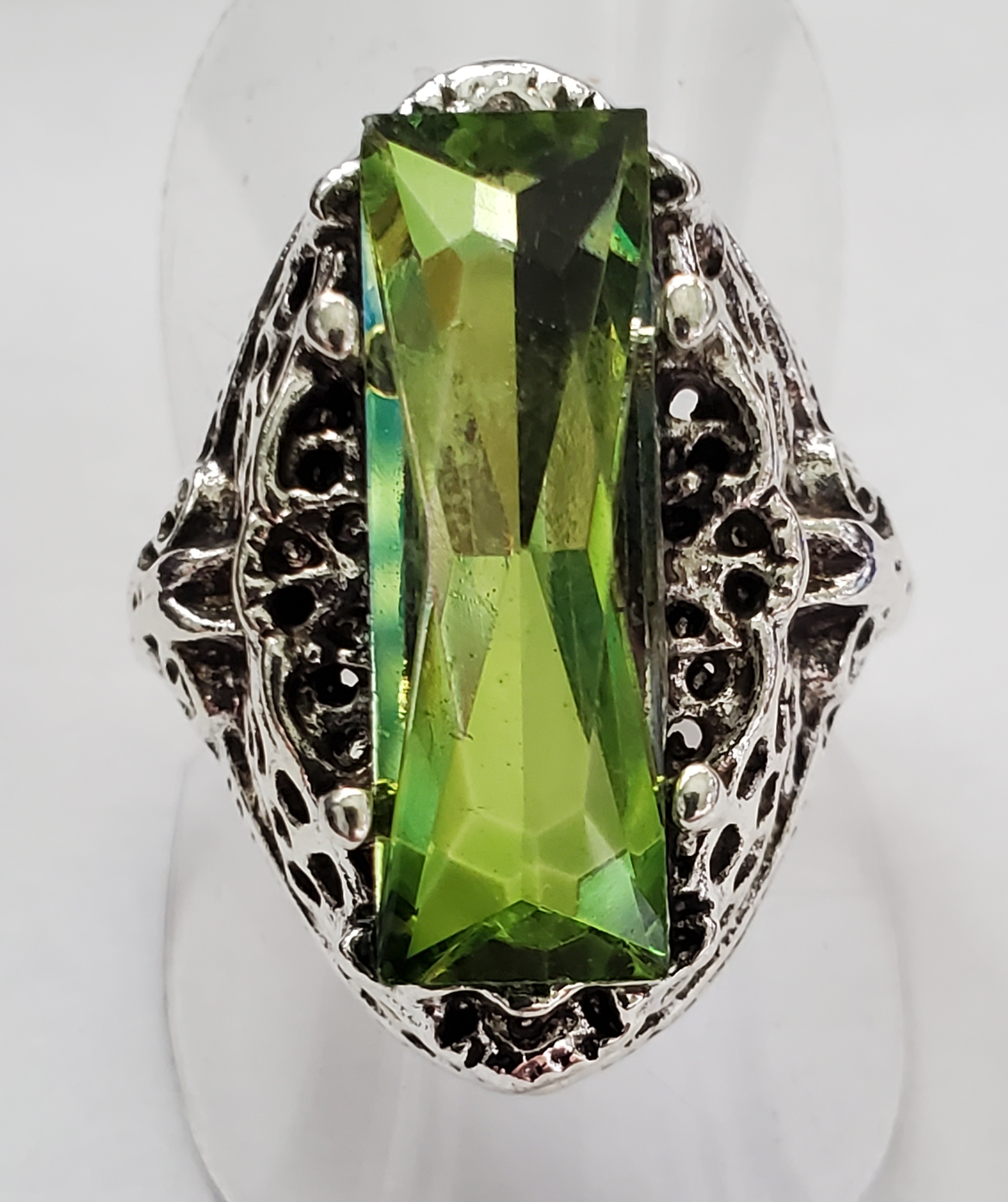 No Reserve Peridot Color Austrian Crystal Art Deco Style Ring Size 7 ...