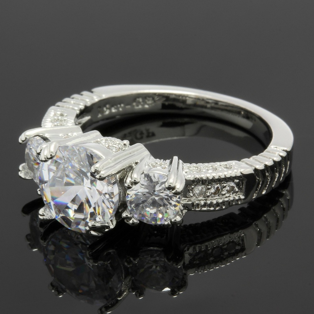 1.60ctw White Sapphire Ring Size 6 | Property Room