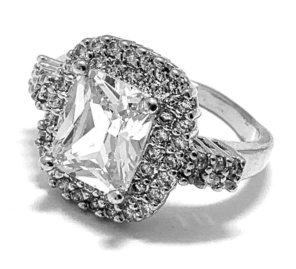 9.00ctw Diamonique Diamond Modern Design Engagement Ring | Property Room