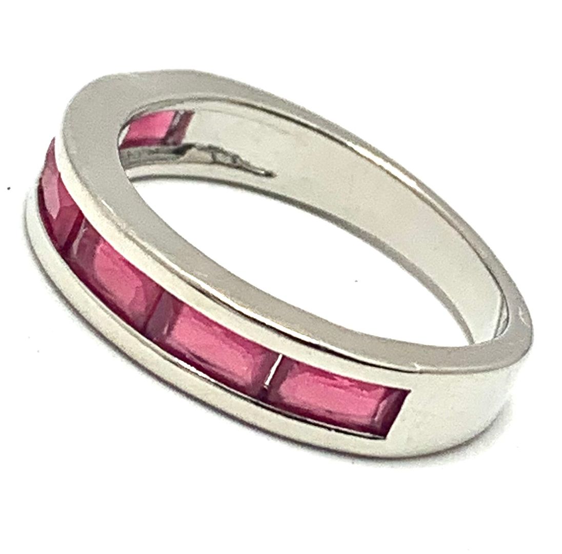 Antique Design 0.75ctw Ruby Anniversary Ring | Property Room