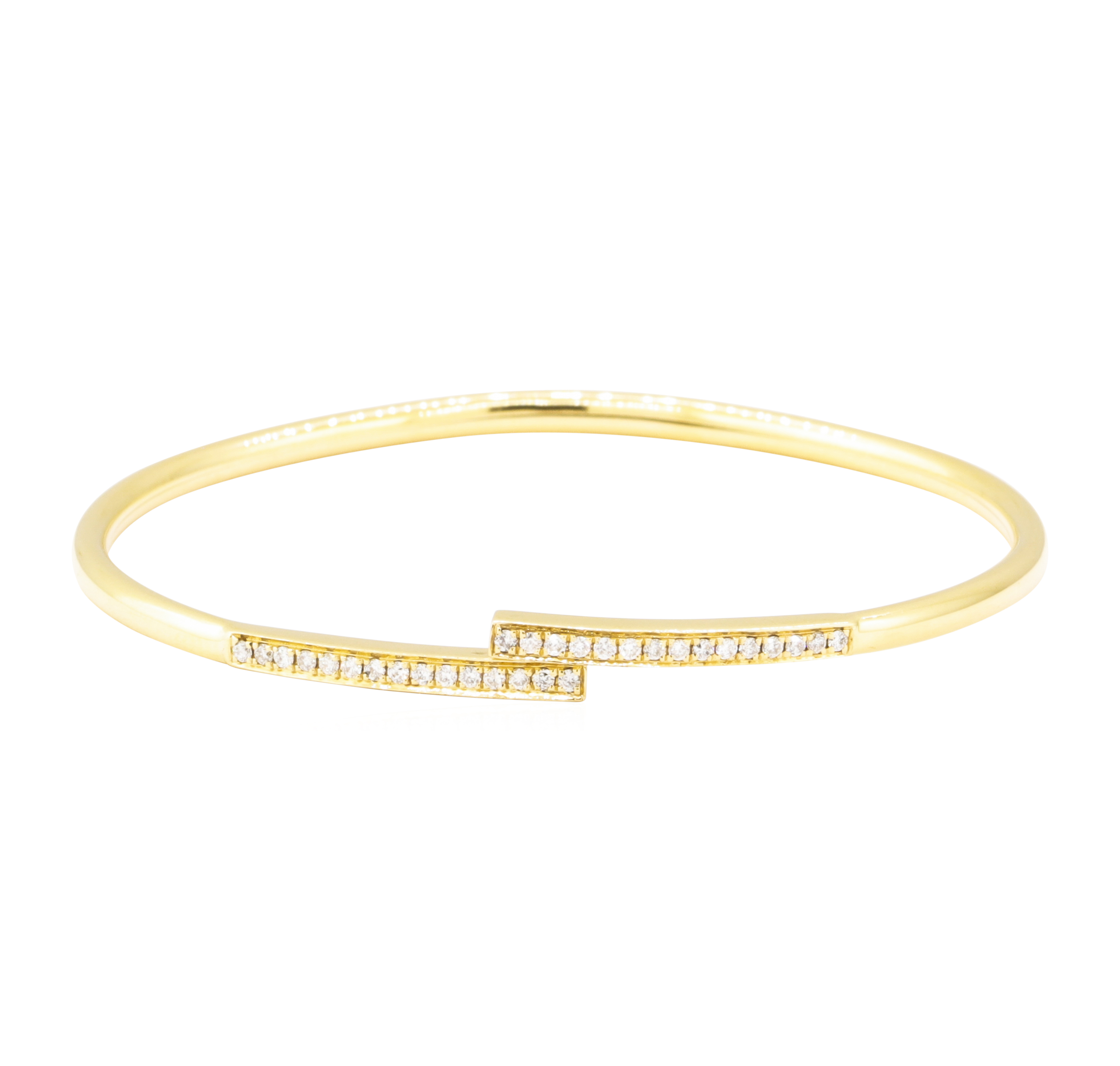 18K Yellow Gold 5.30 Grams Diamond Bangle | Property Room