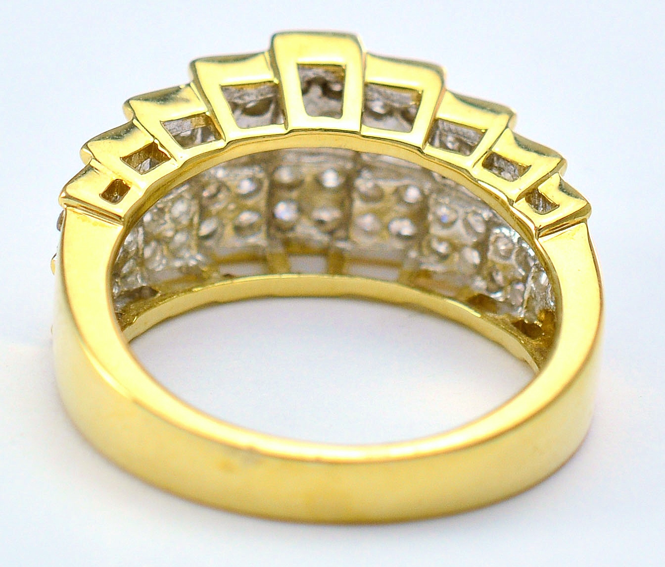 10K Yellow Gold 5.67 Grams 1.00 Carat t.w. Round Diamond Pyramid Design ...