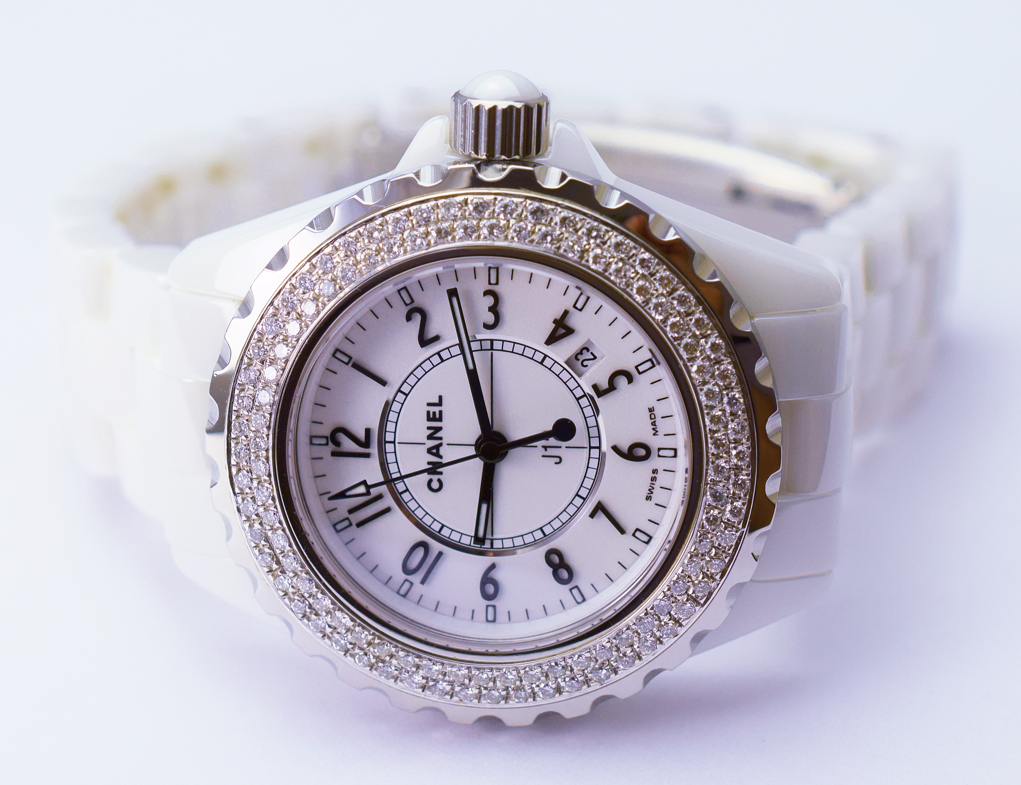 Chanel J12 Classic 33mm Ceramic Diamond Bezel Watch | Property Room
