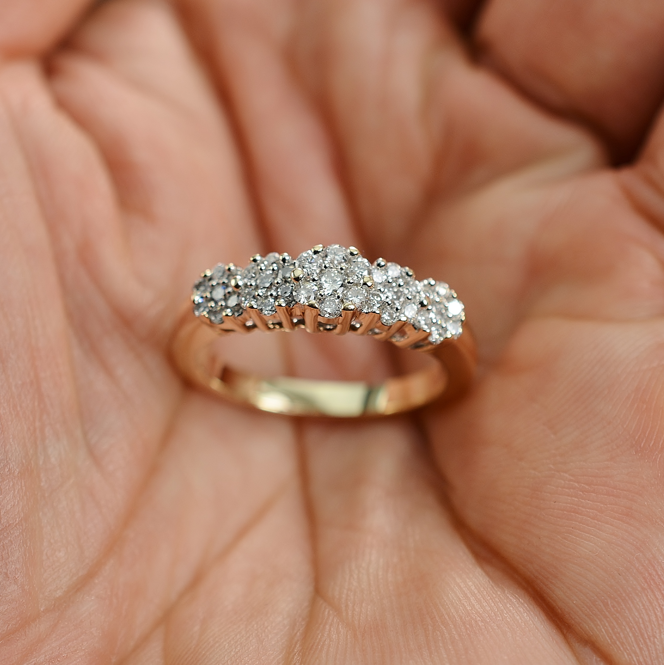 $1,399 Retail 0.62 Carat t.w. Diamond Anniversary Ring 10K Gold ...