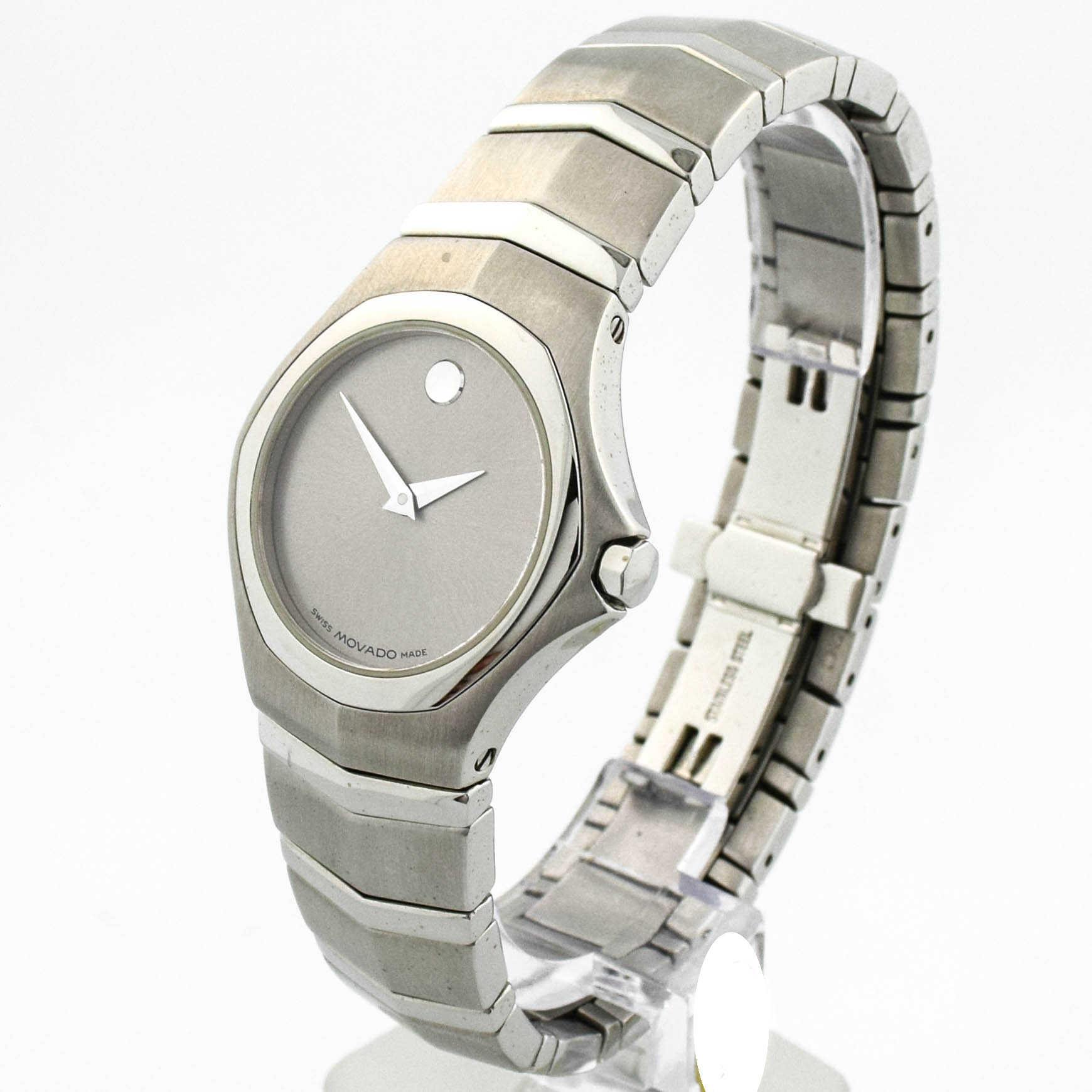 Movado Lady Stainless Steel 26mm Silver Dial Watch 84 G4 1861 ...