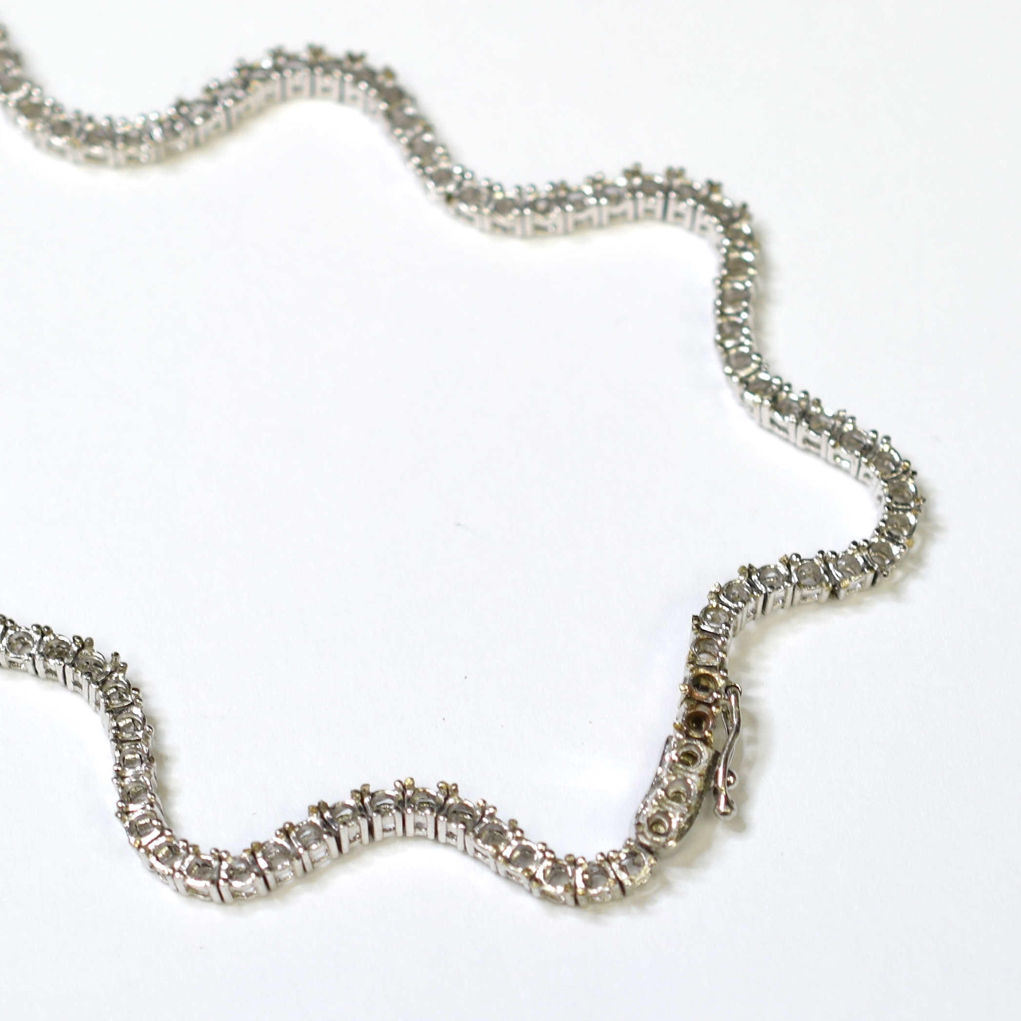 18K White Gold 24.80 Grams Semi - Mount Necklace | Property Room