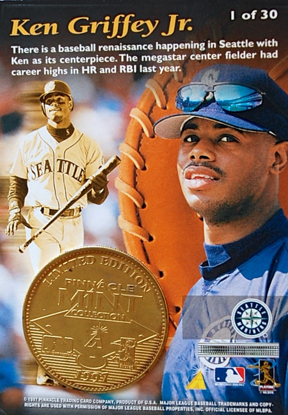 KEN GRIFFEY JR ~ 1997 PINNACLE ~ MINT ~ SEATTLE MARINERS | Property Room