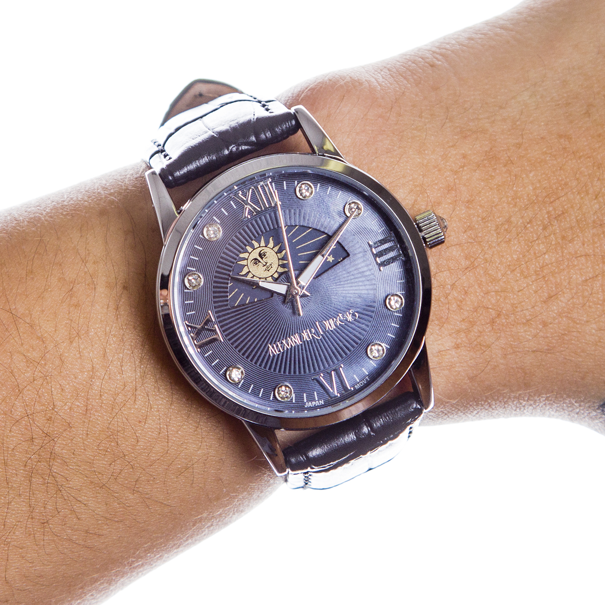 Casual Moon Phase Dial Ladies Leather Watch | Property Room