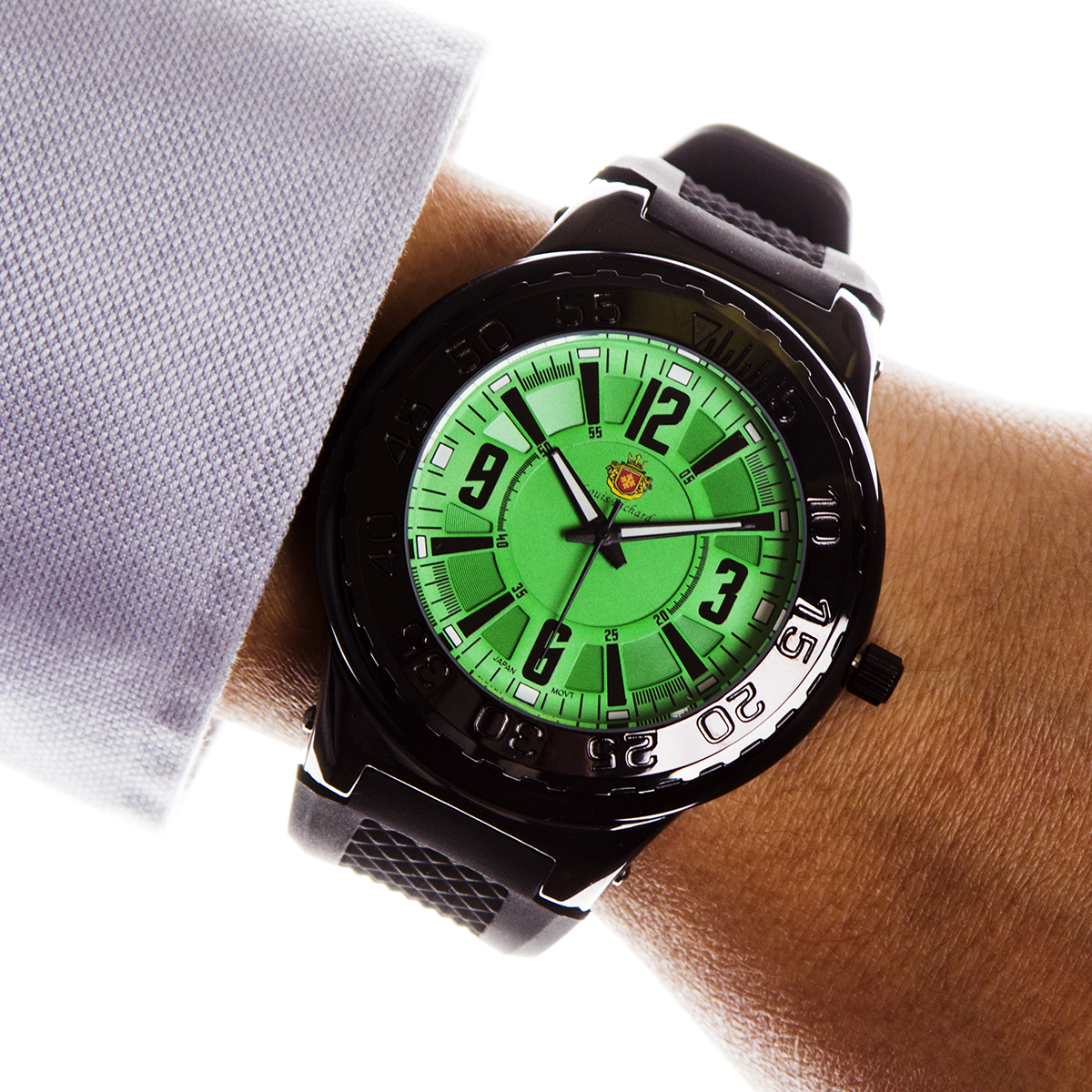 Sporty Multi Textured Dial Men's Watch | Property Room