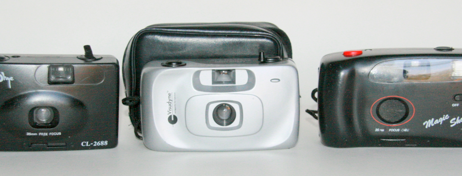 Vintage Collectible Set of Roll Cameras | Property Room