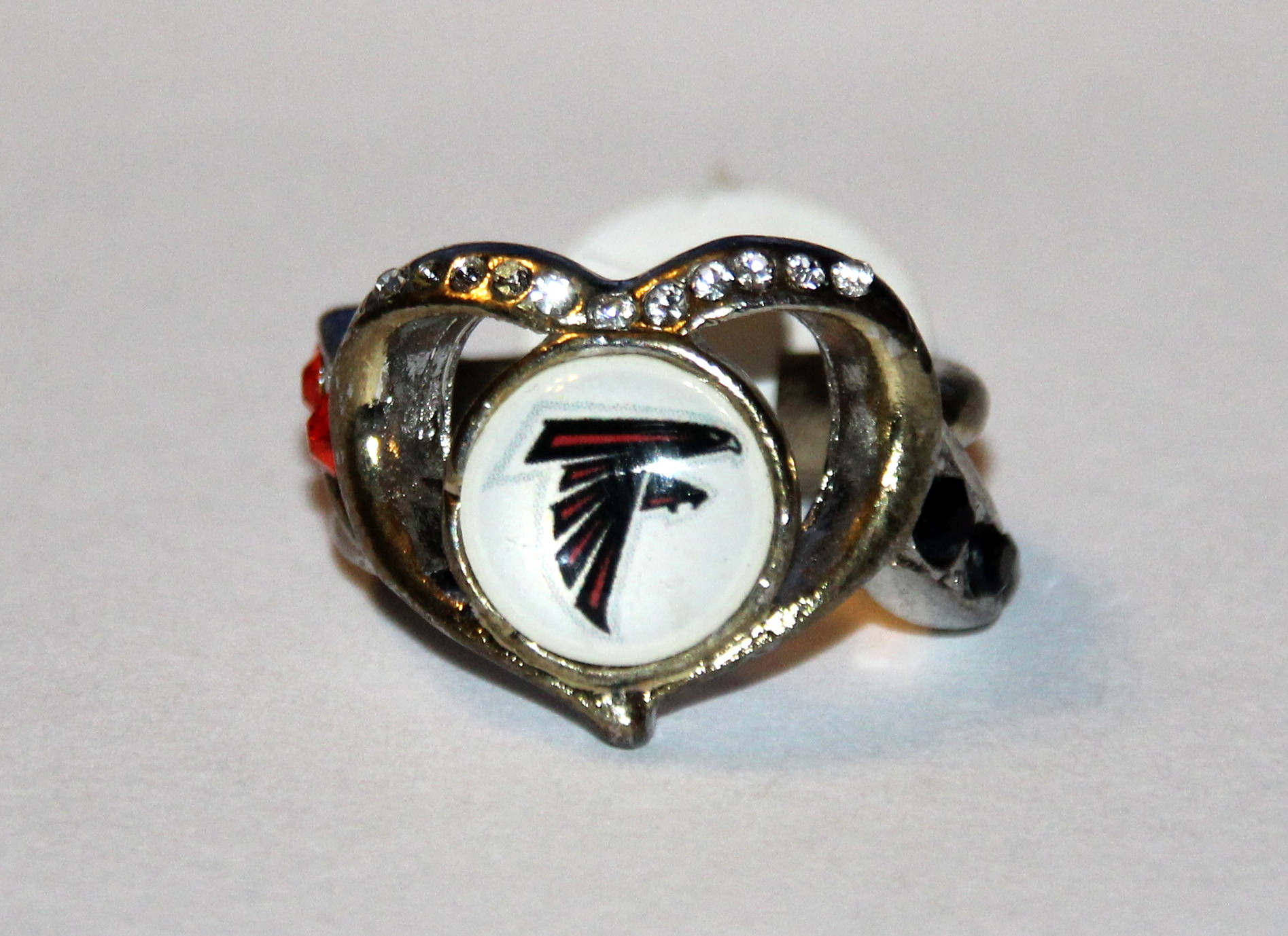 NFL Atlanta Falcons Pride Ring With Crystals Size 9 | Property Room