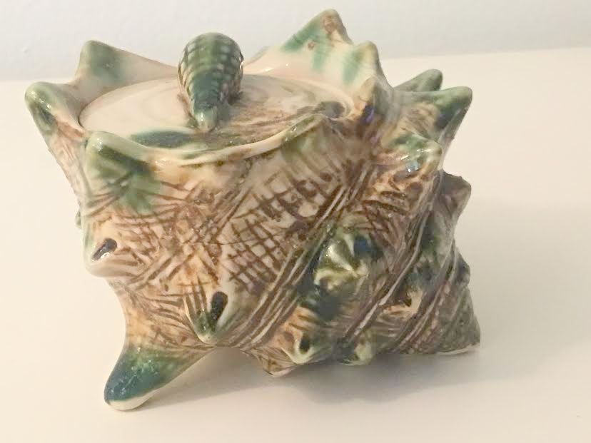 Hand Made Ceramic Sea Shell Antique Circa 1970´s | Property Room