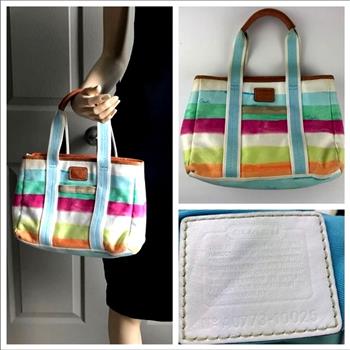 COACH Signature Hobo Bag Handbag | Property Room