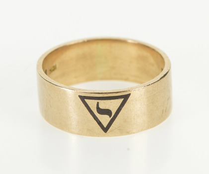 14K Masonic Yod Hebrew Symbol Mason Men's Band Yellow Gold Ring, Size ...