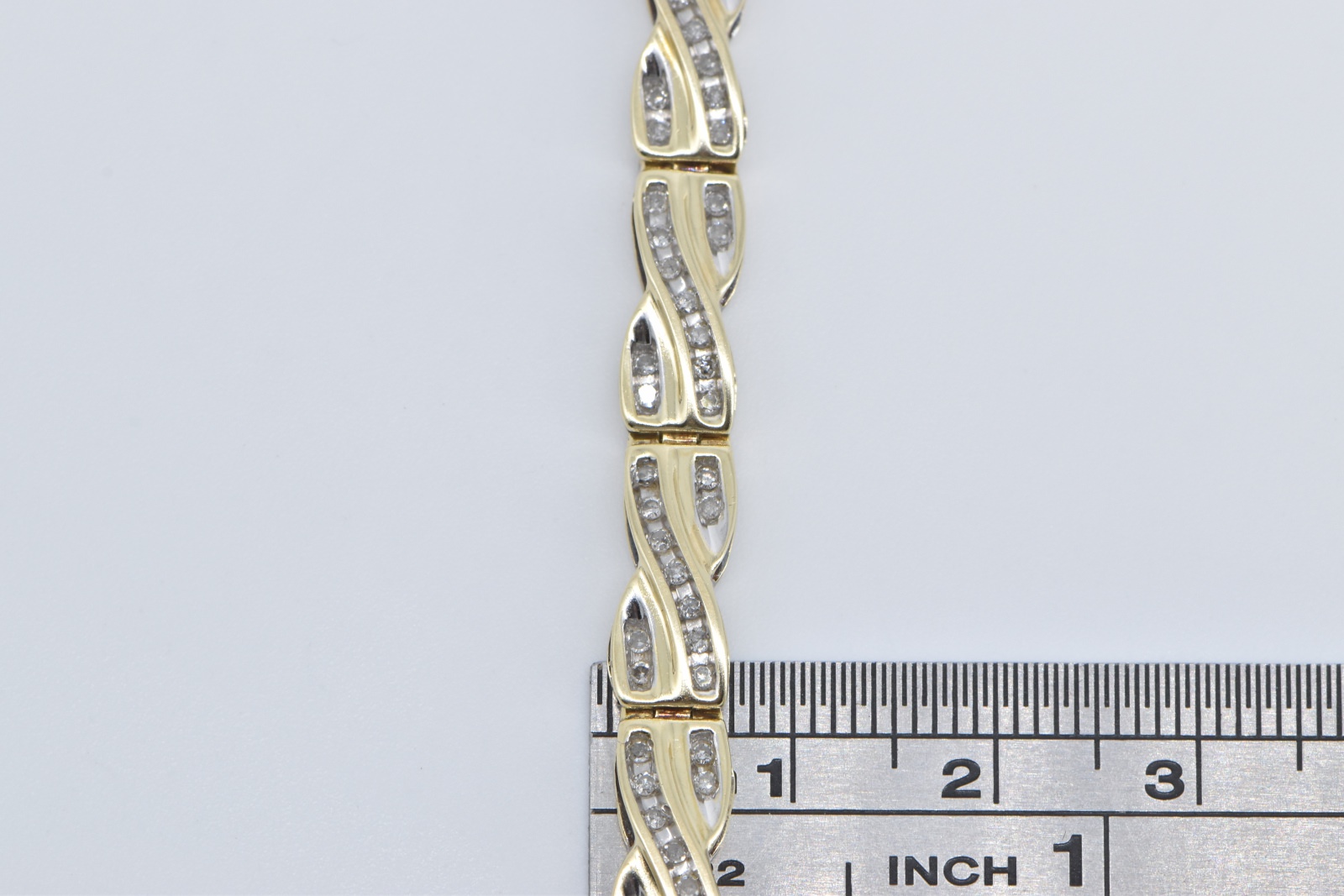 10K 1.43 Ctw Diamond Criss Cross Vintage Tennis Yellow Gold Bracelet 6. ...