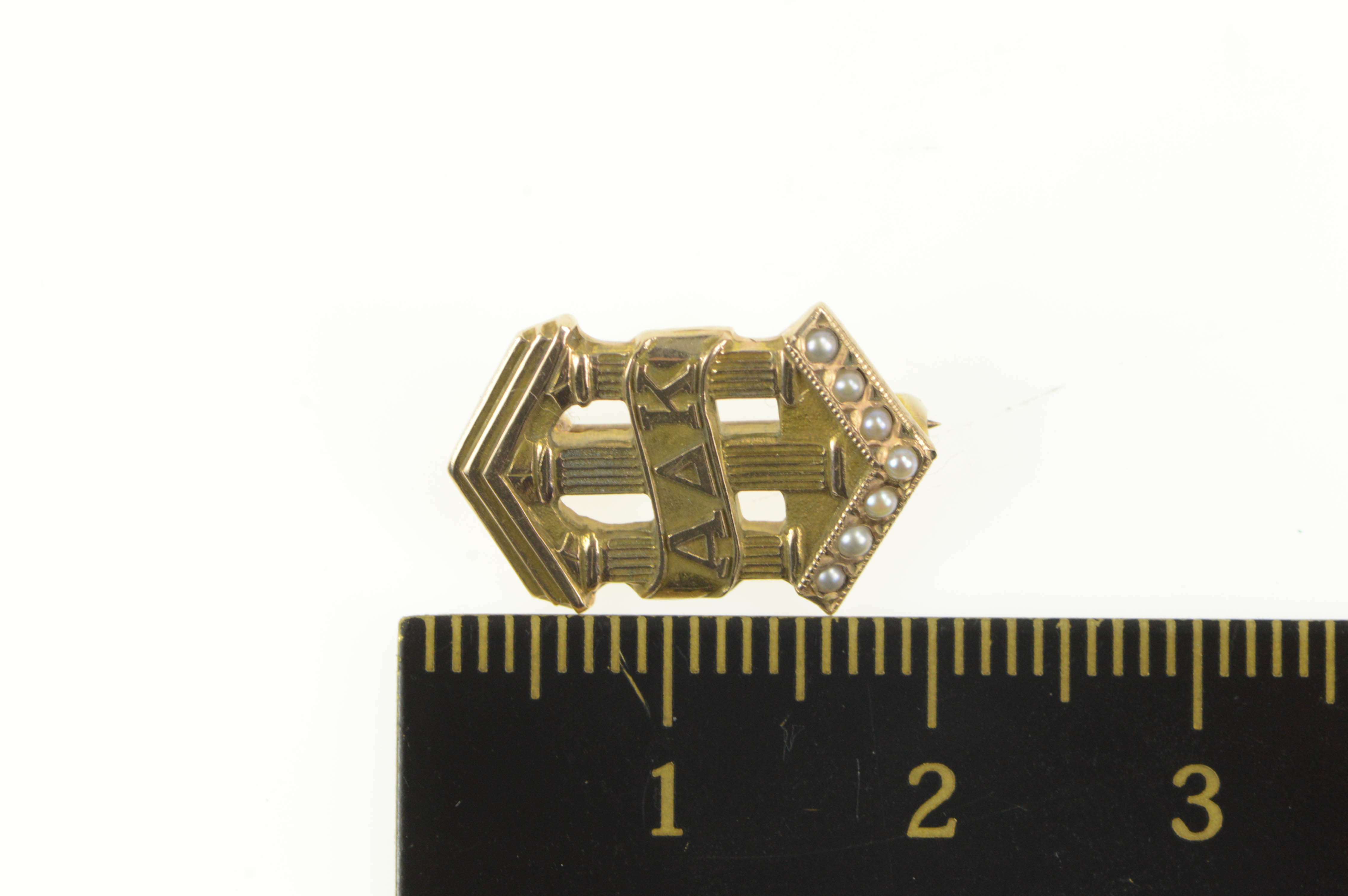 10K Alpha Delta Kappa Seed Pearl Pillar Lapel Yellow Gold Pin/Brooch ...