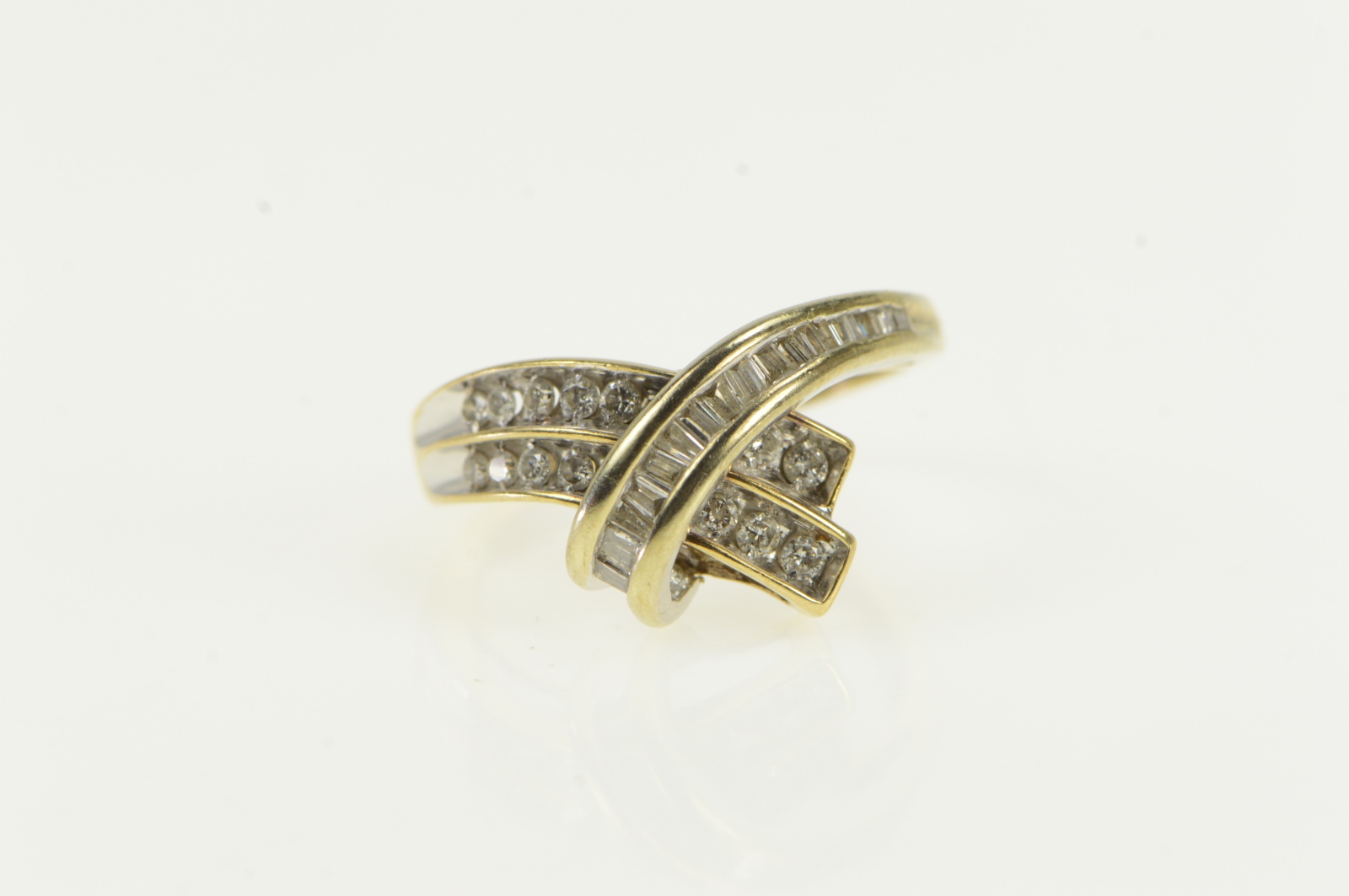 10K Classic Vintage Wavy Diamond Bypass Yellow Gold Ring, Size 6.25 ...