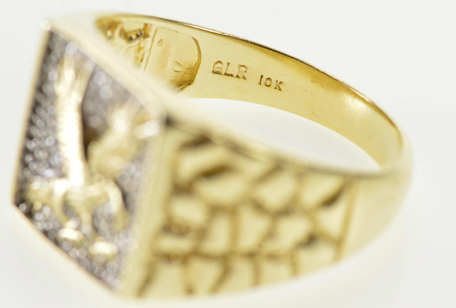 10K Diamond Accent Patriotic Eagle Nugget Men's Yellow Gold Ring, Size ...