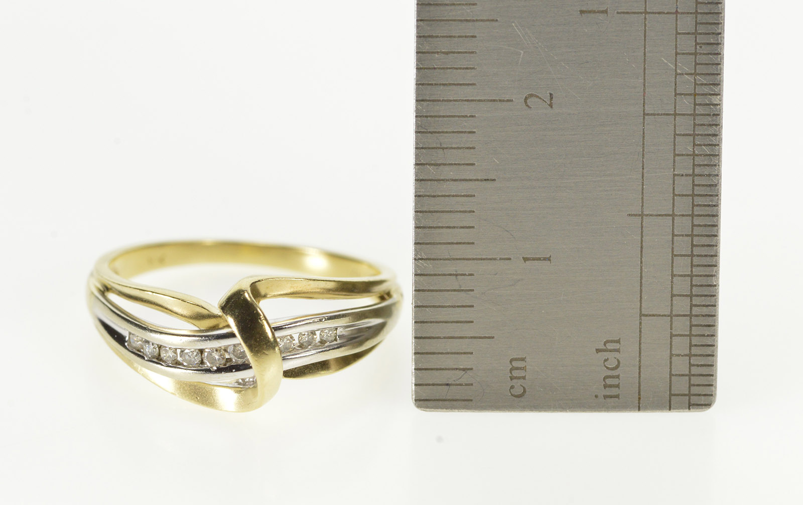 10K Diamond Channel Inset Wavy Overlay Band Yellow Gold Ring, Size 7 ...